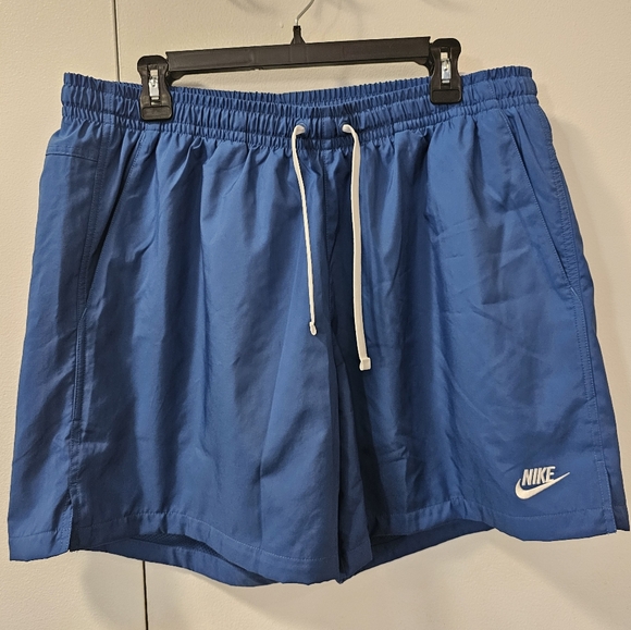 Nike | Shorts | Nike Sportswear Sport Essentials Mens Woven Lined Flow ...
